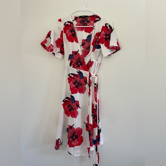 Forever 21 Dresses Forever 2 Contemporary Floral Ruffle Sleeve Long